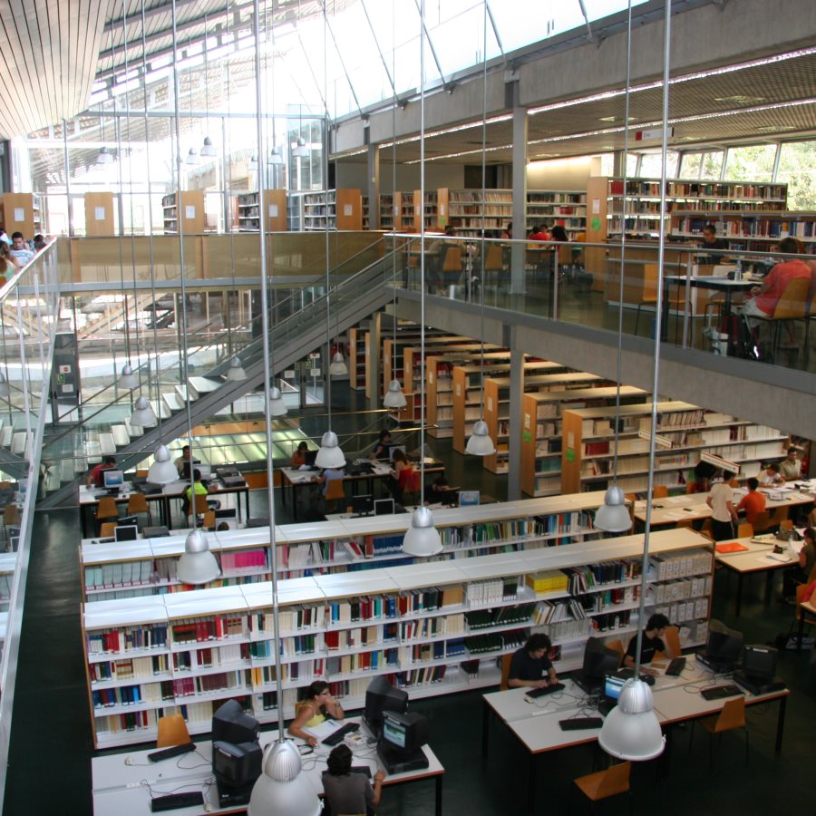 Viu a la UdG > Biblioteca
